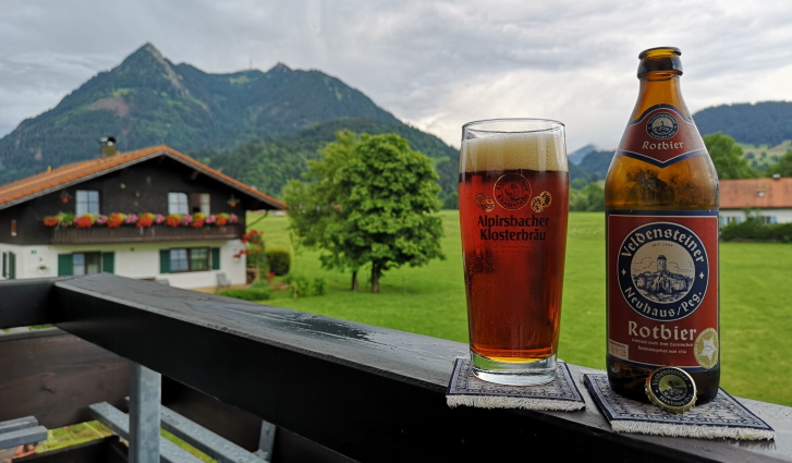 Veldensteiner ÜberraschungspaketNeuhaus an der PegnitzDEU – Brunnenbräu ...