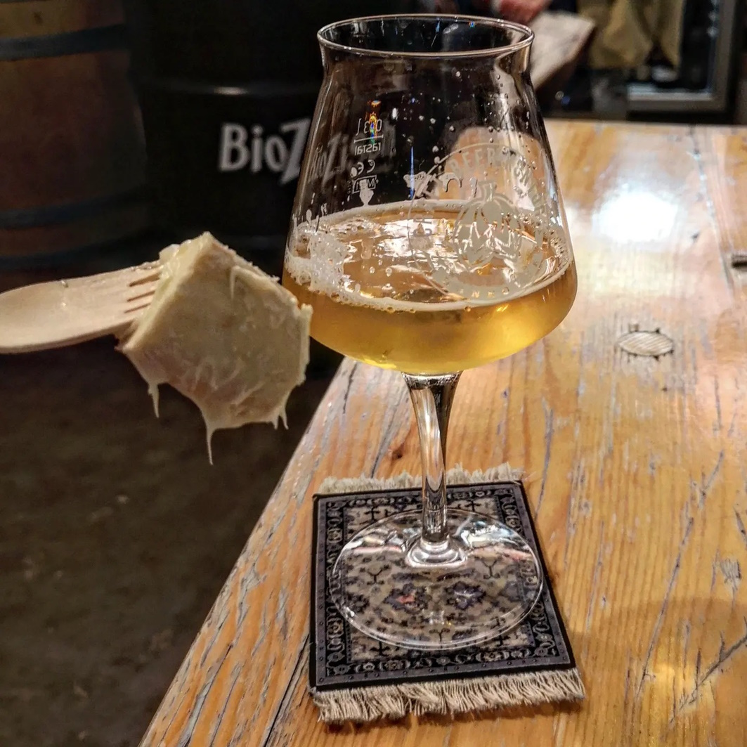 Craft Beer & CheeseBier- und Käse-Verkostungim Craft Beer Kontor ...
