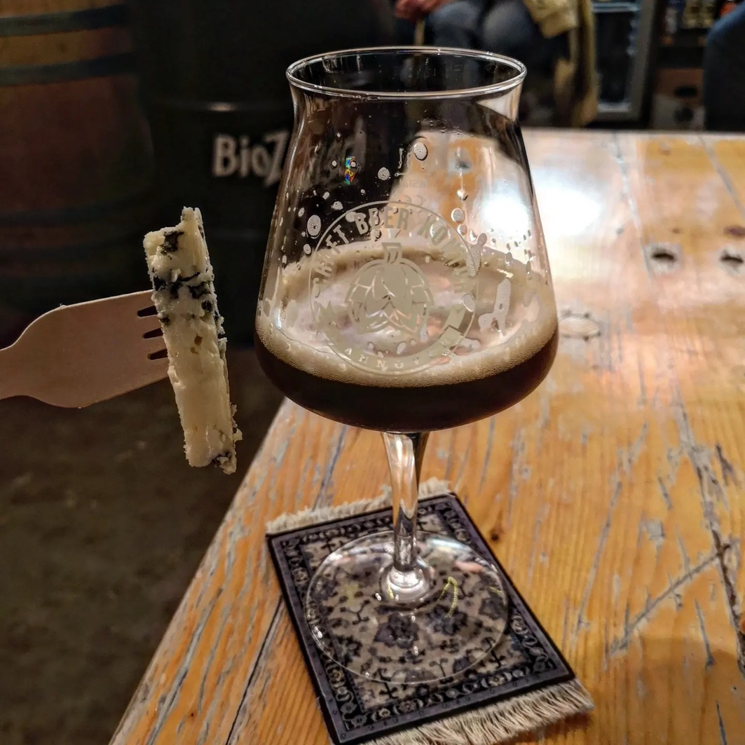 Craft Beer & CheeseBier- und Käse-Verkostungim Craft Beer Kontor ...